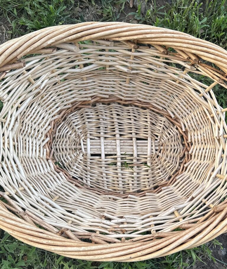 How to Clean a Wicker Basket - A Simple Guide
